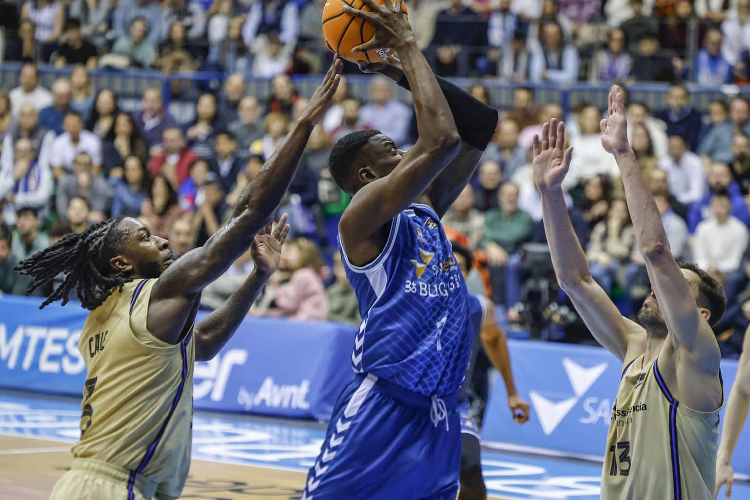 79-80. Un combativo San Pablo Burgos, a dos puntos de dar la sorpresa ...